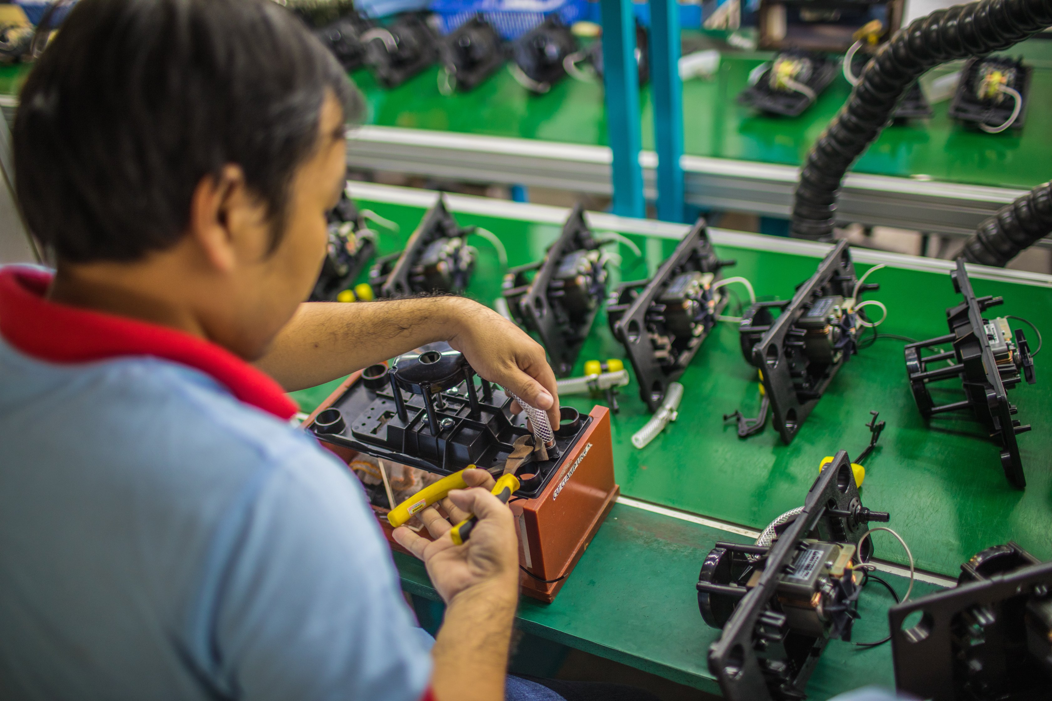 Manufacturing Location Considerations: Where to Make My Product?